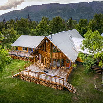 5 Best Alaska Fishing Lodges and Adventure Resorts - Magnus Adventures
